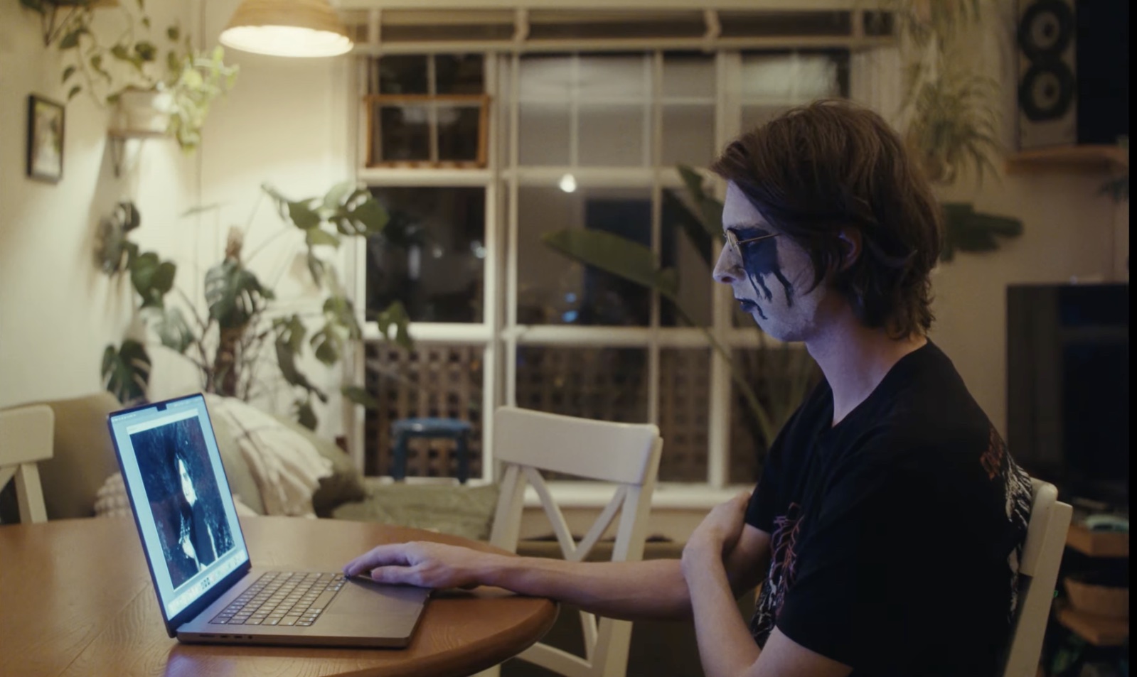 Frog Eyes release new single "E-E-Y-O-R-E (That’s Me!)" and black metal ...