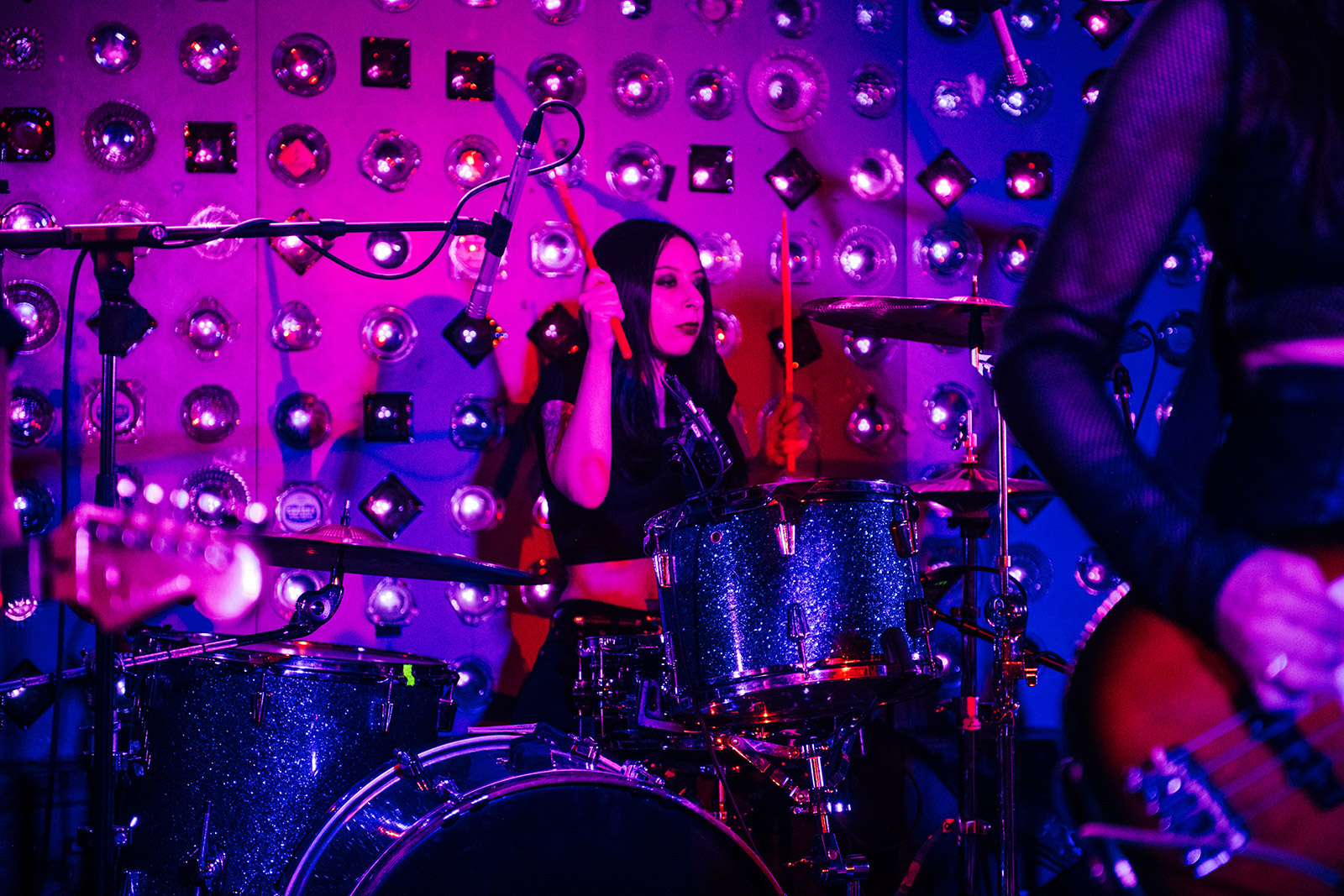 Lambrini Girls announce North American tour with Party Dozen