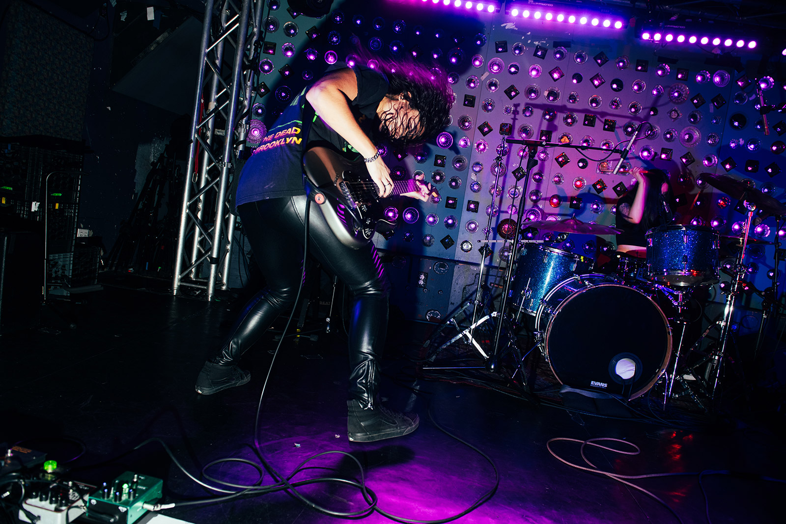 Lambrini Girls announce North American tour with Party Dozen