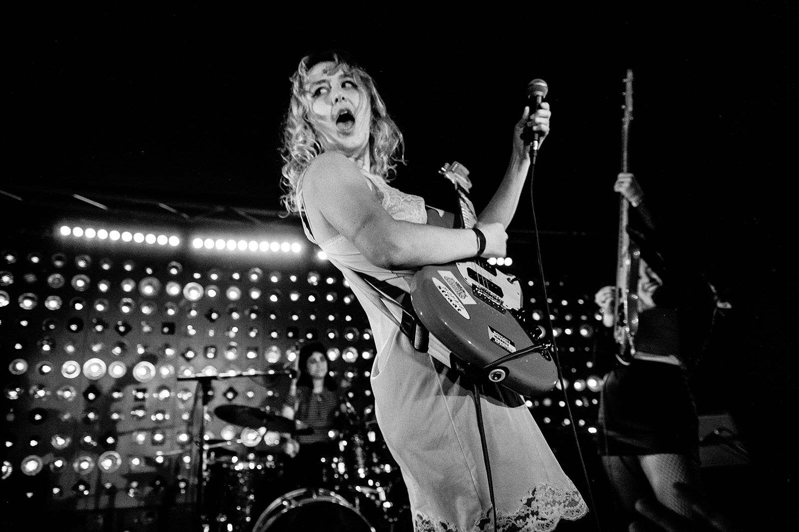 Lambrini Girls announce North American tour with Party Dozen