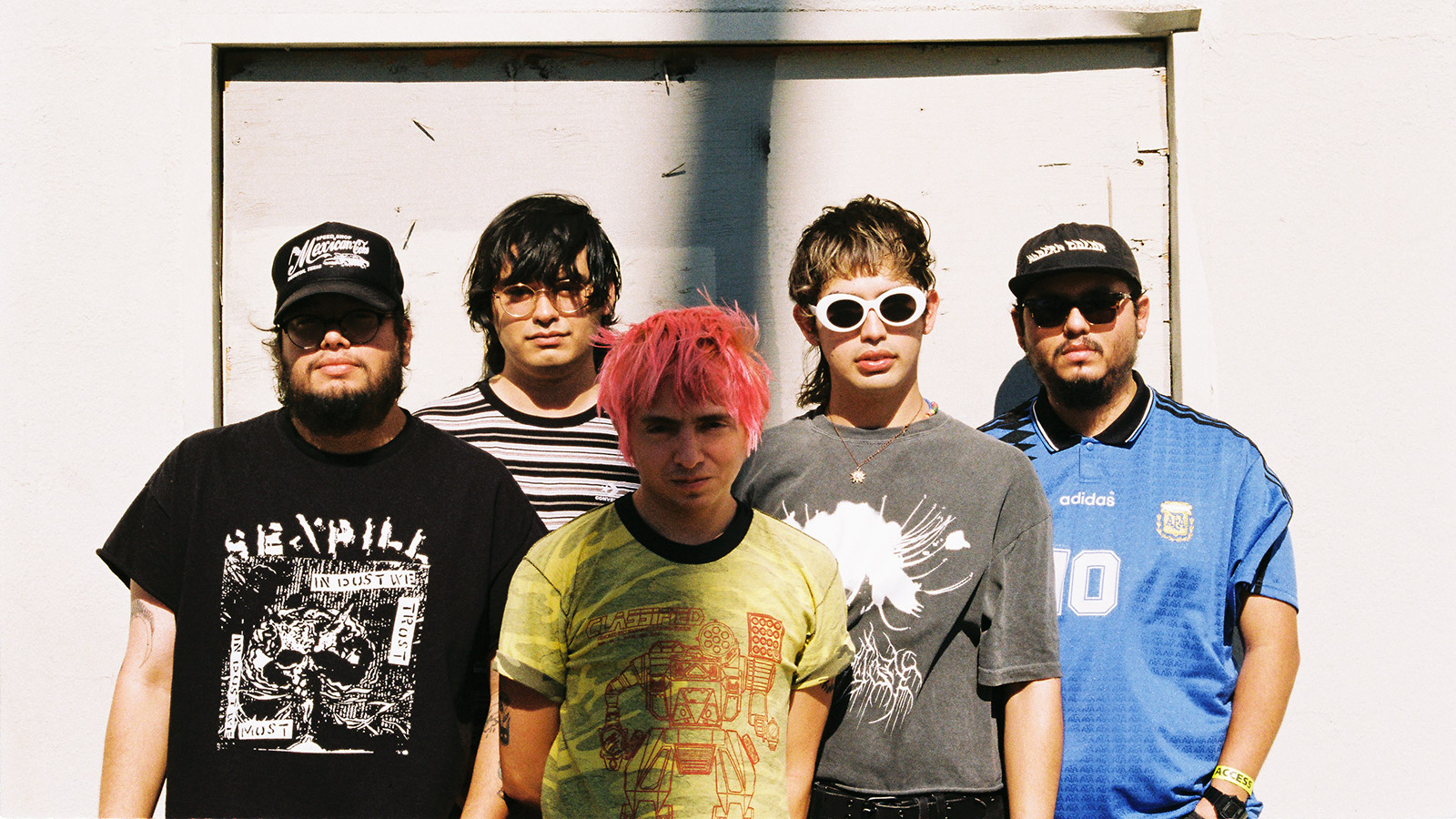 Glare cut ties with vocalist/guitarist Christian "Rez" Resendez