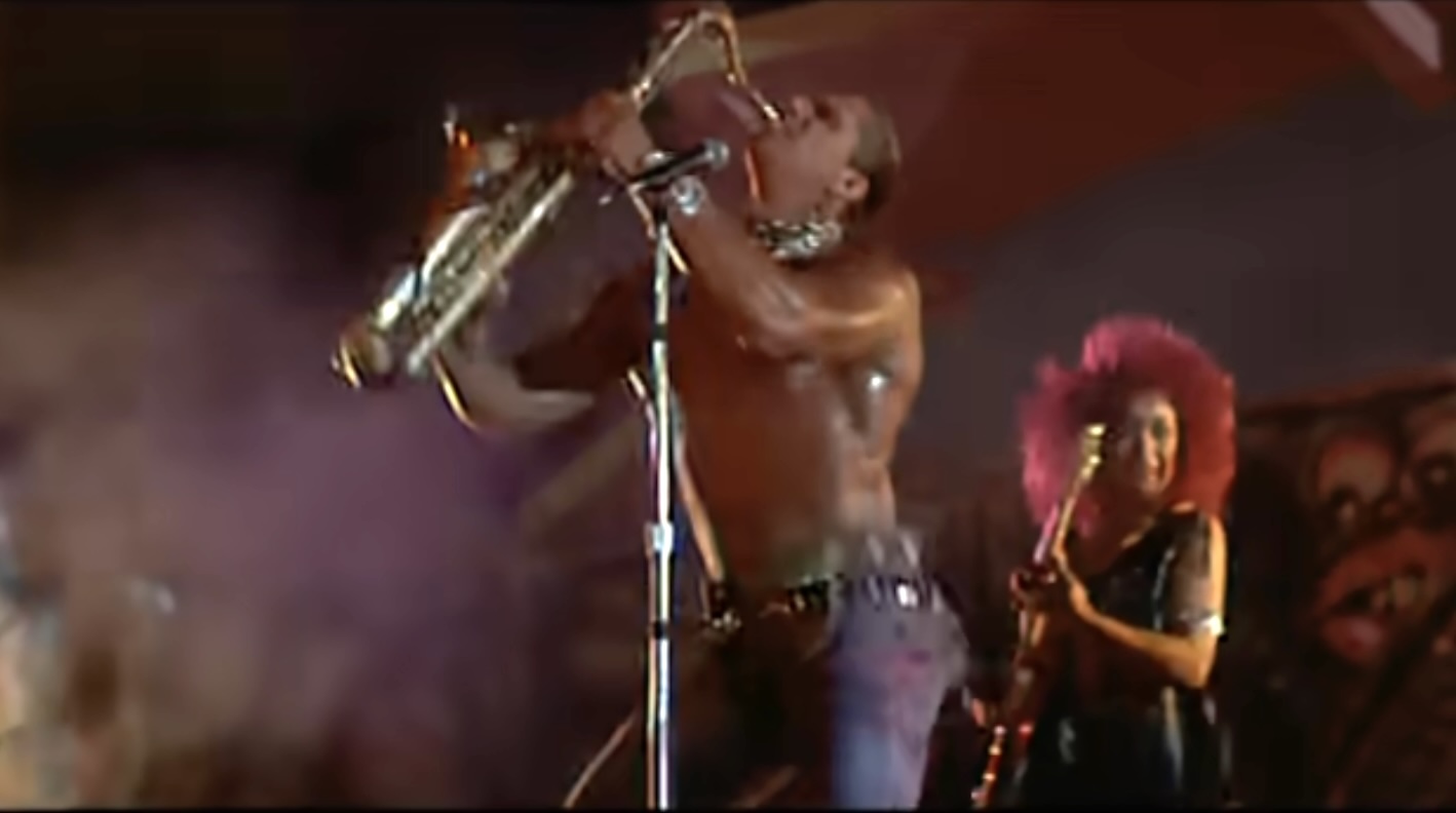 They're turning 'The Lost Boys' into a Broadway musical (hopefully with ...