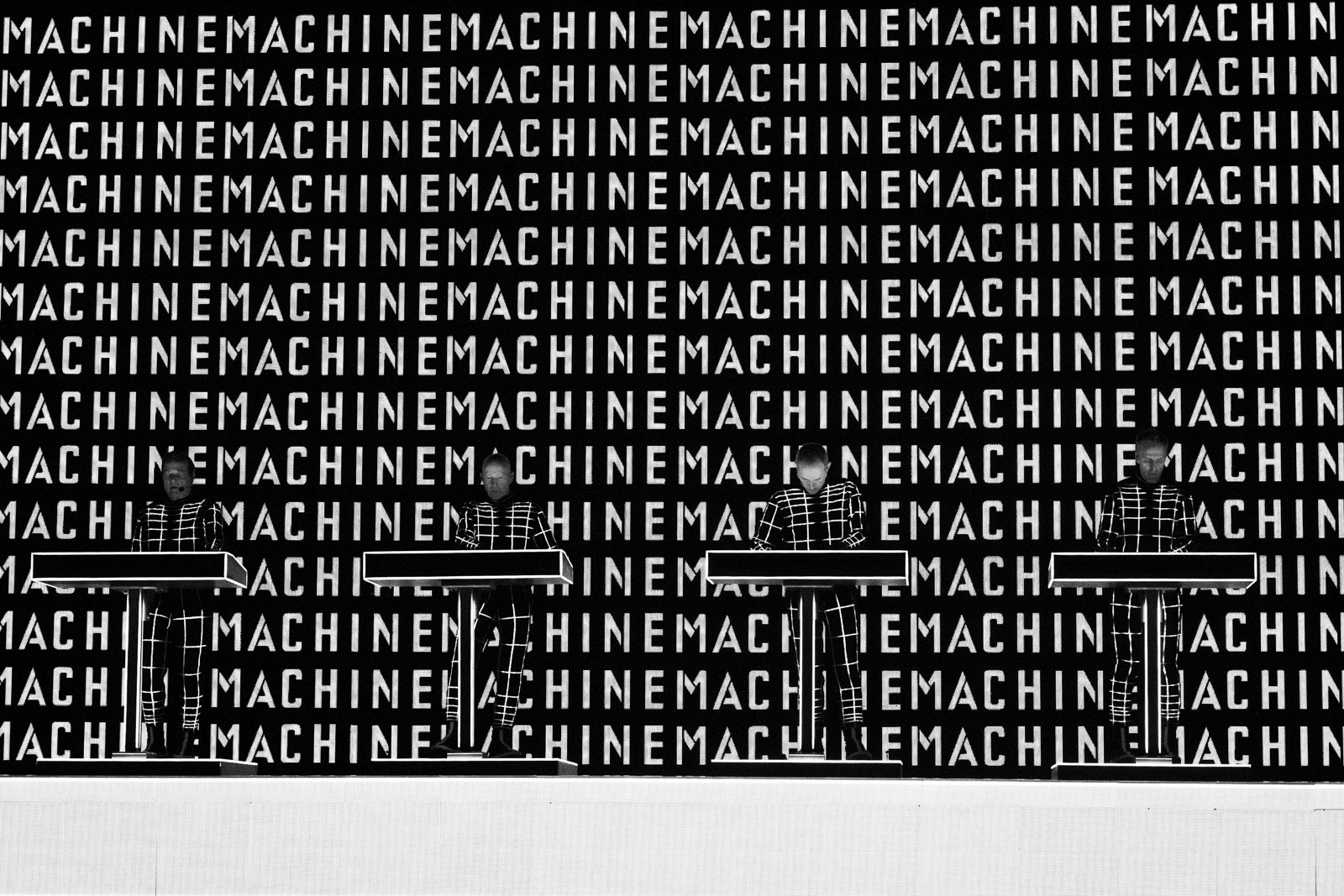 Kraftwerk brought 50 years of innovative synthpop to Beacon Theatre ...