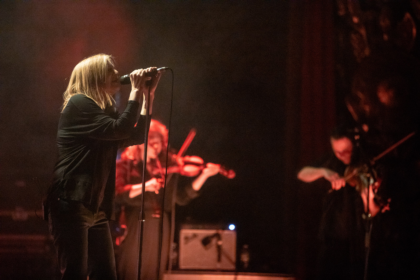 Portishead's Beth Gibbons brought her gorgeous solo tour to Beacon ...