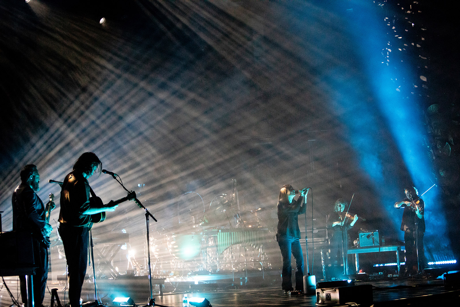 Watch Beth Gibbons play Portishead's "Glory Box" at Coachella