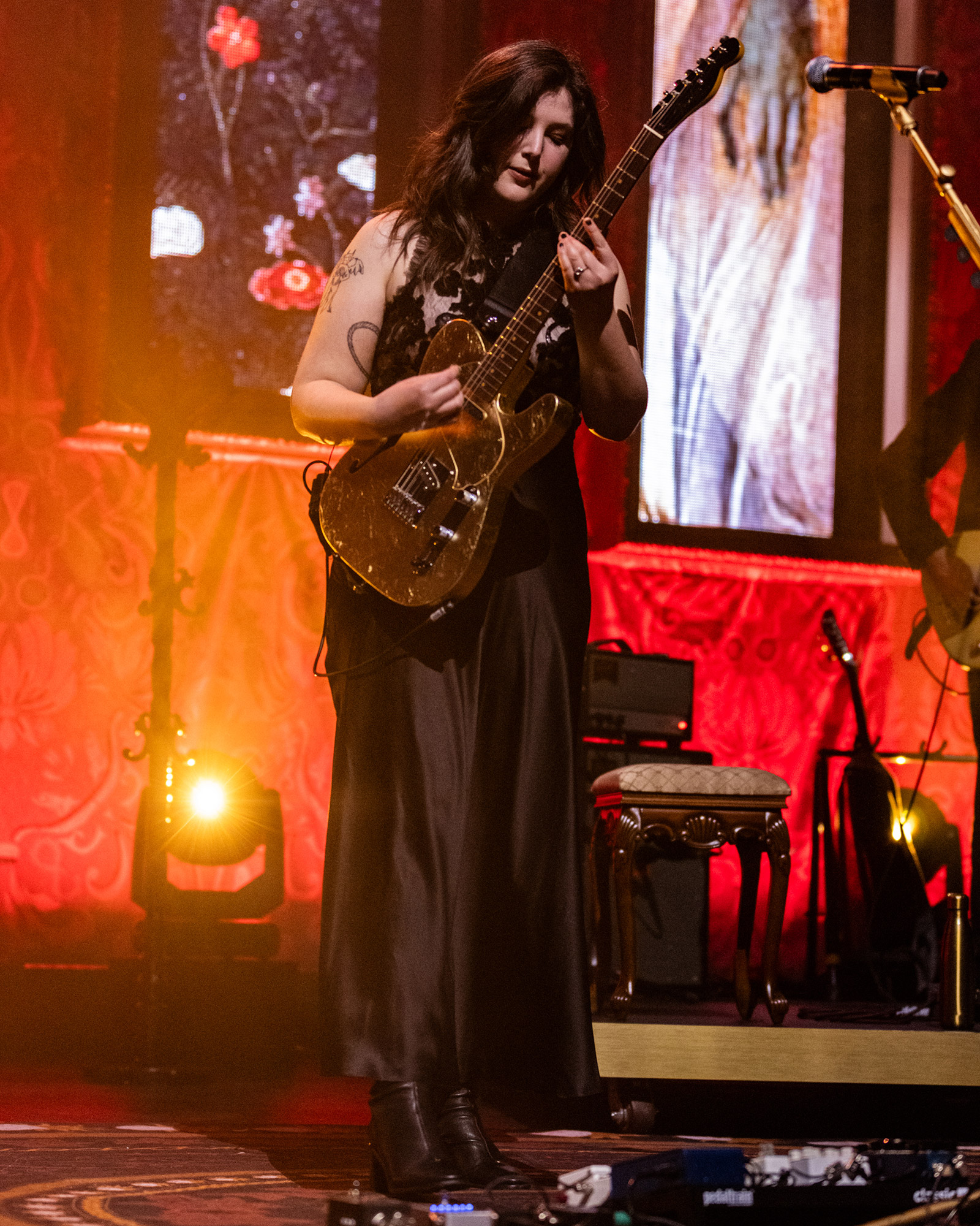 Lucy Dacus brought out Hozier at Radio City Music Hall show with Katie ...