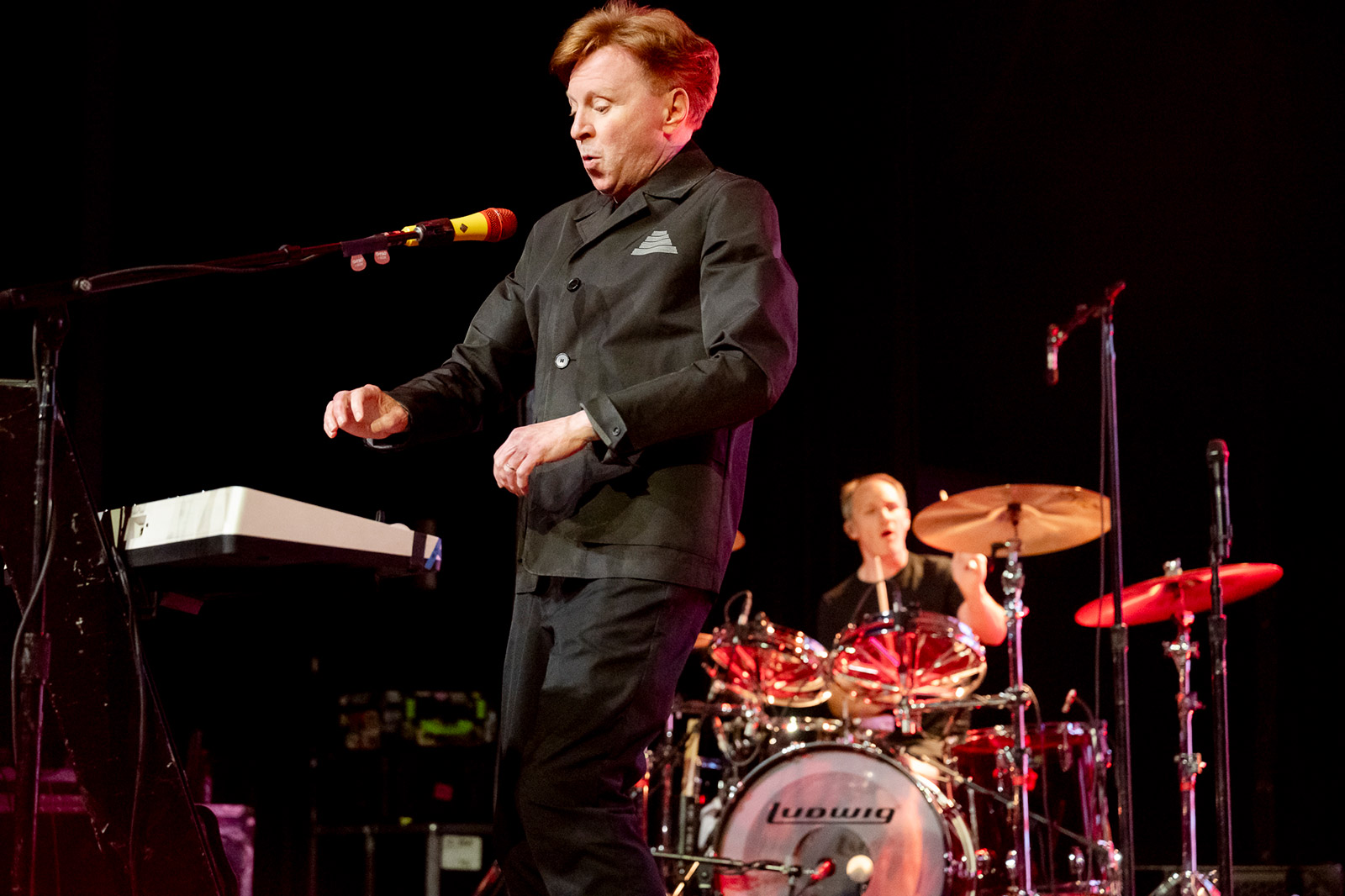 DEVO brought "50 years of De-Evolution" to Brooklyn Paramount (pics ...