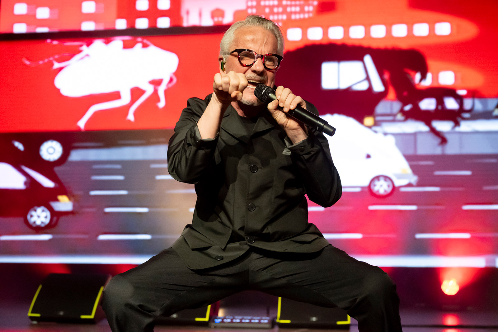 DEVO brought "50 years of De-Evolution" to Brooklyn Paramount (pics ...