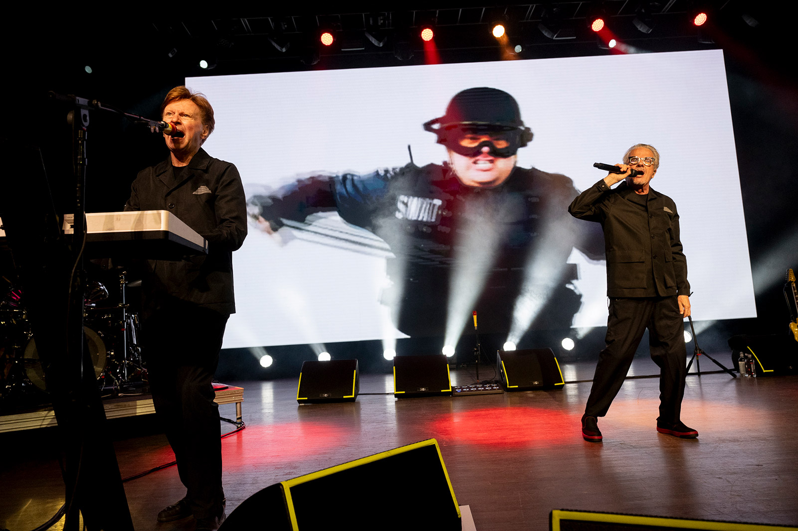 DEVO brought "50 years of De-Evolution" to Brooklyn Paramount (pics ...