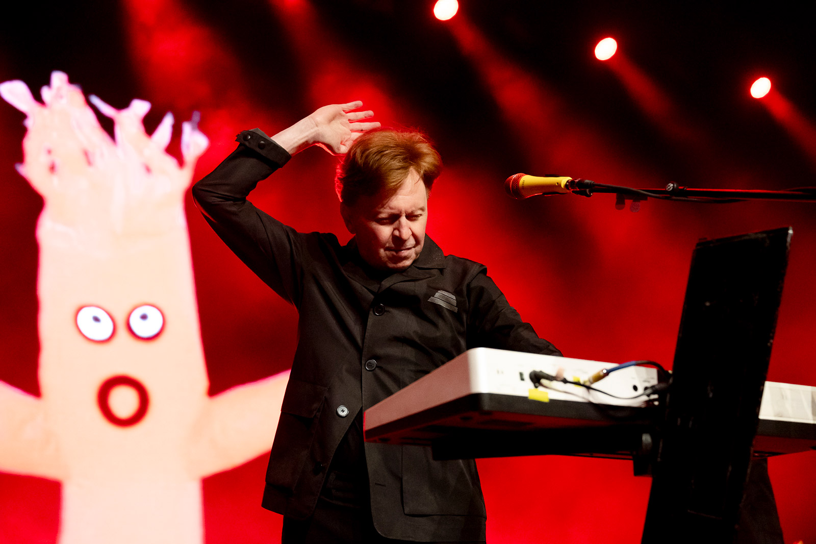 DEVO brought "50 years of De-Evolution" to Brooklyn Paramount (pics ...