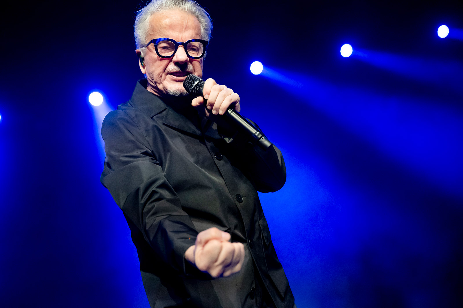 DEVO brought "50 years of De-Evolution" to Brooklyn Paramount (pics ...