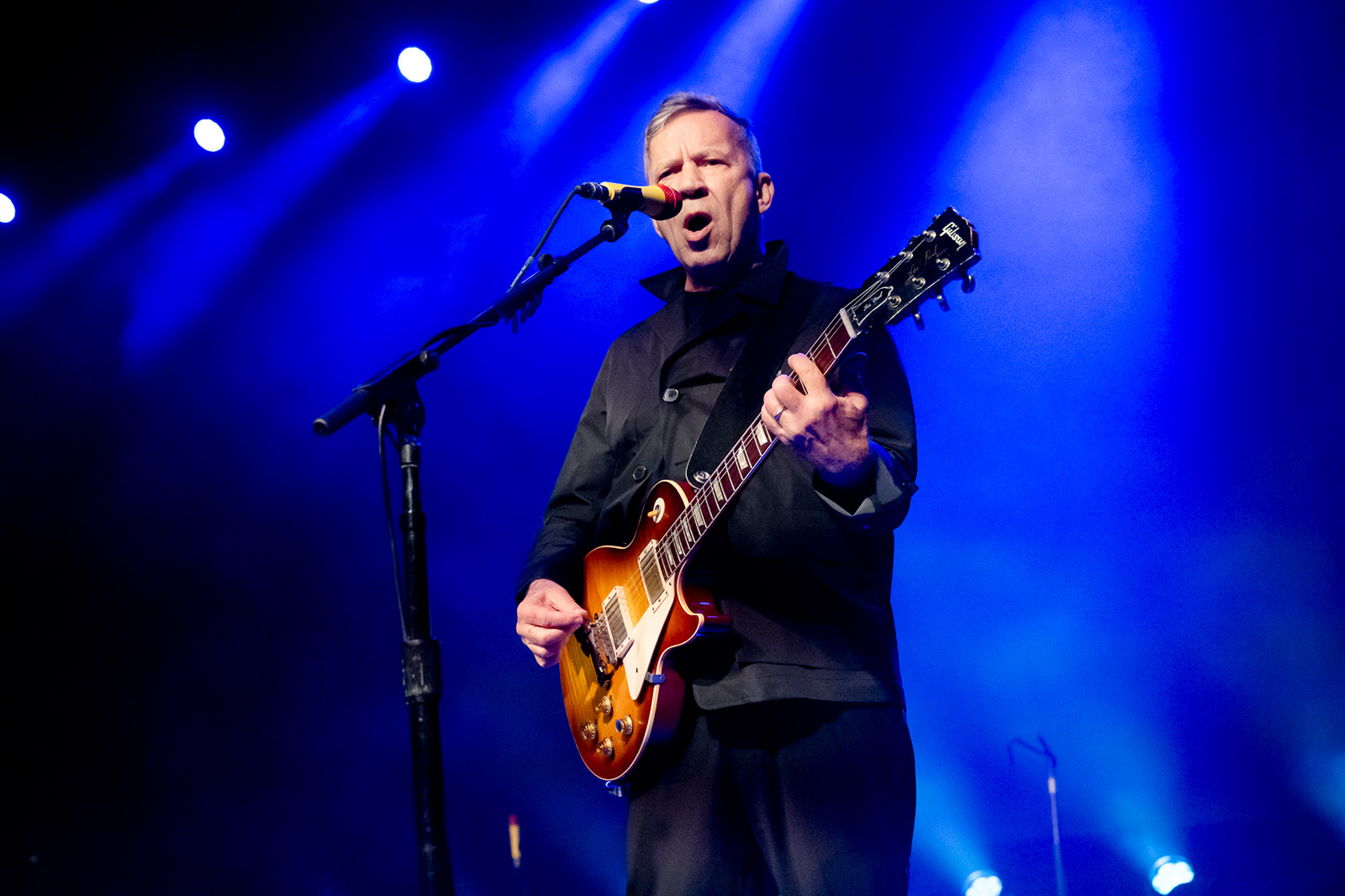 DEVO brought "50 years of De-Evolution" to Brooklyn Paramount (pics ...