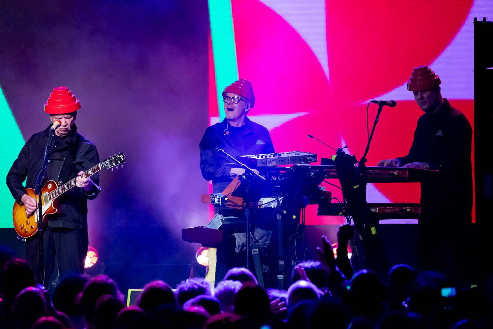 DEVO brought "50 years of De-Evolution" to Brooklyn Paramount (pics ...