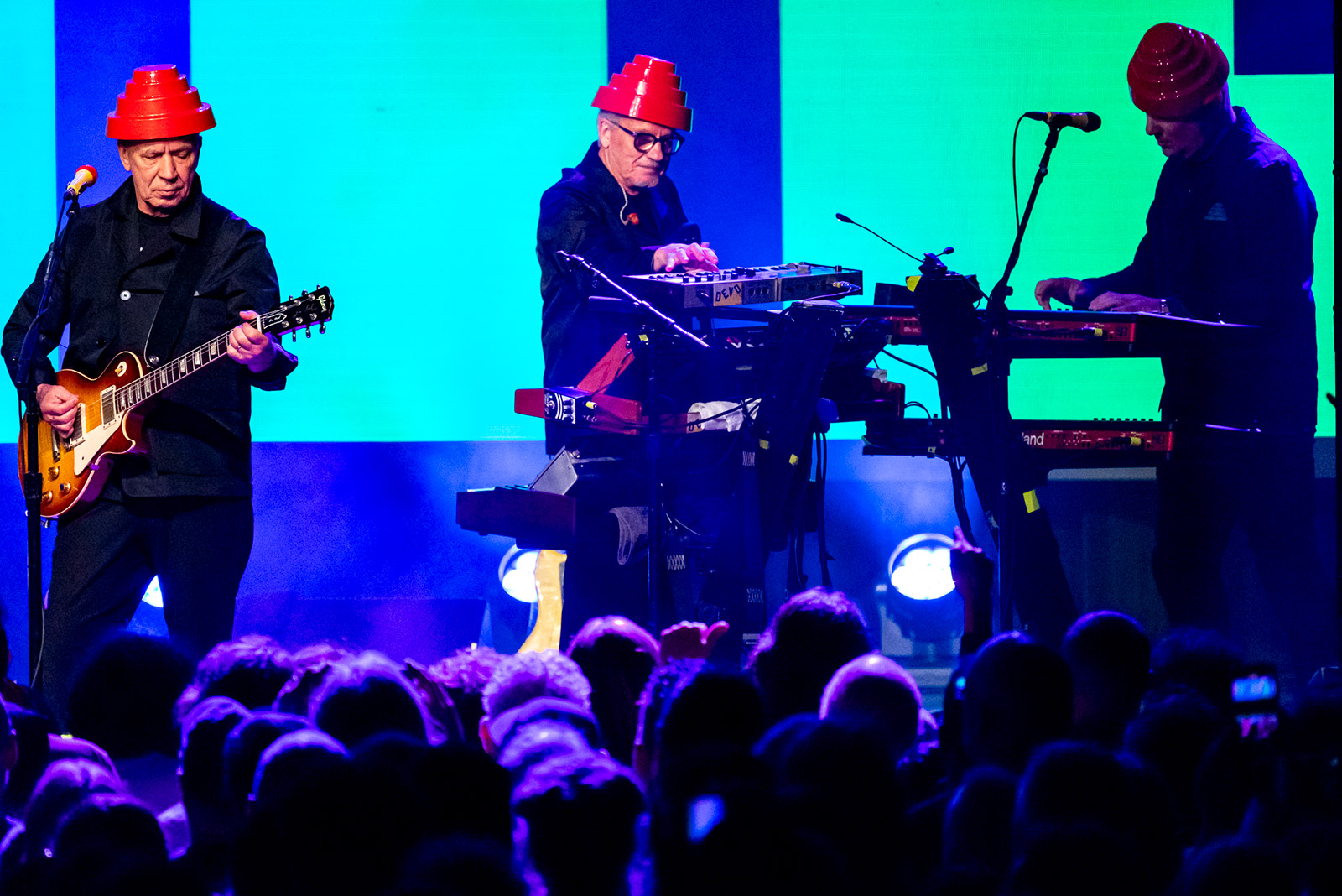 DEVO brought "50 years of De-Evolution" to Brooklyn Paramount (pics ...