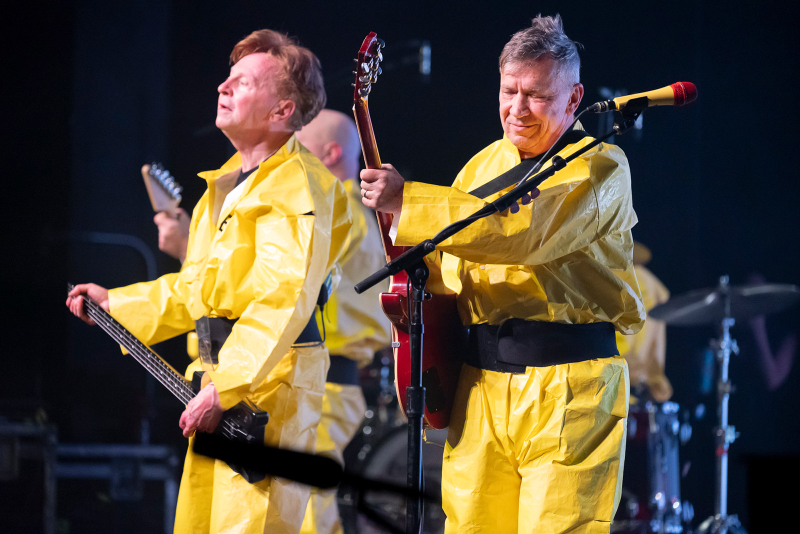 DEVO brought "50 years of De-Evolution" to Brooklyn Paramount (pics ...
