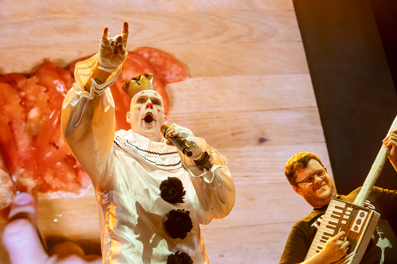 Weird Al Yankovic brought his Bigger & Weirder Tour to Madison Square ...