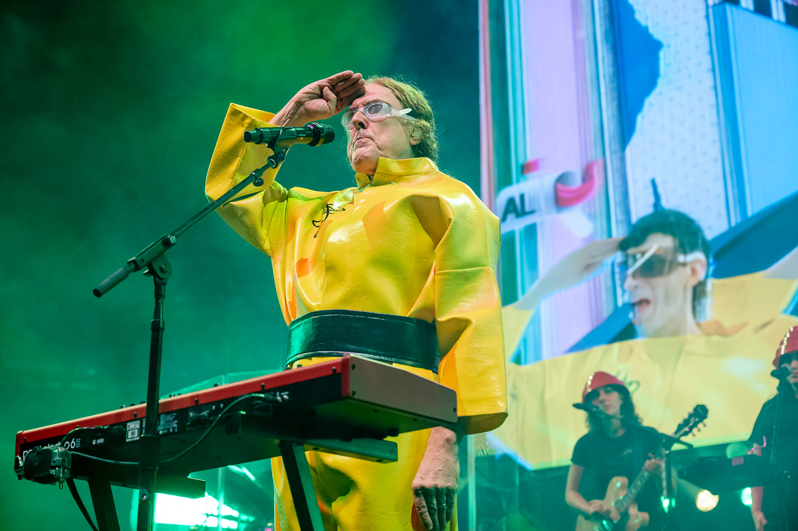 Weird Al Yankovic brought his Bigger & Weirder Tour to Madison Square ...