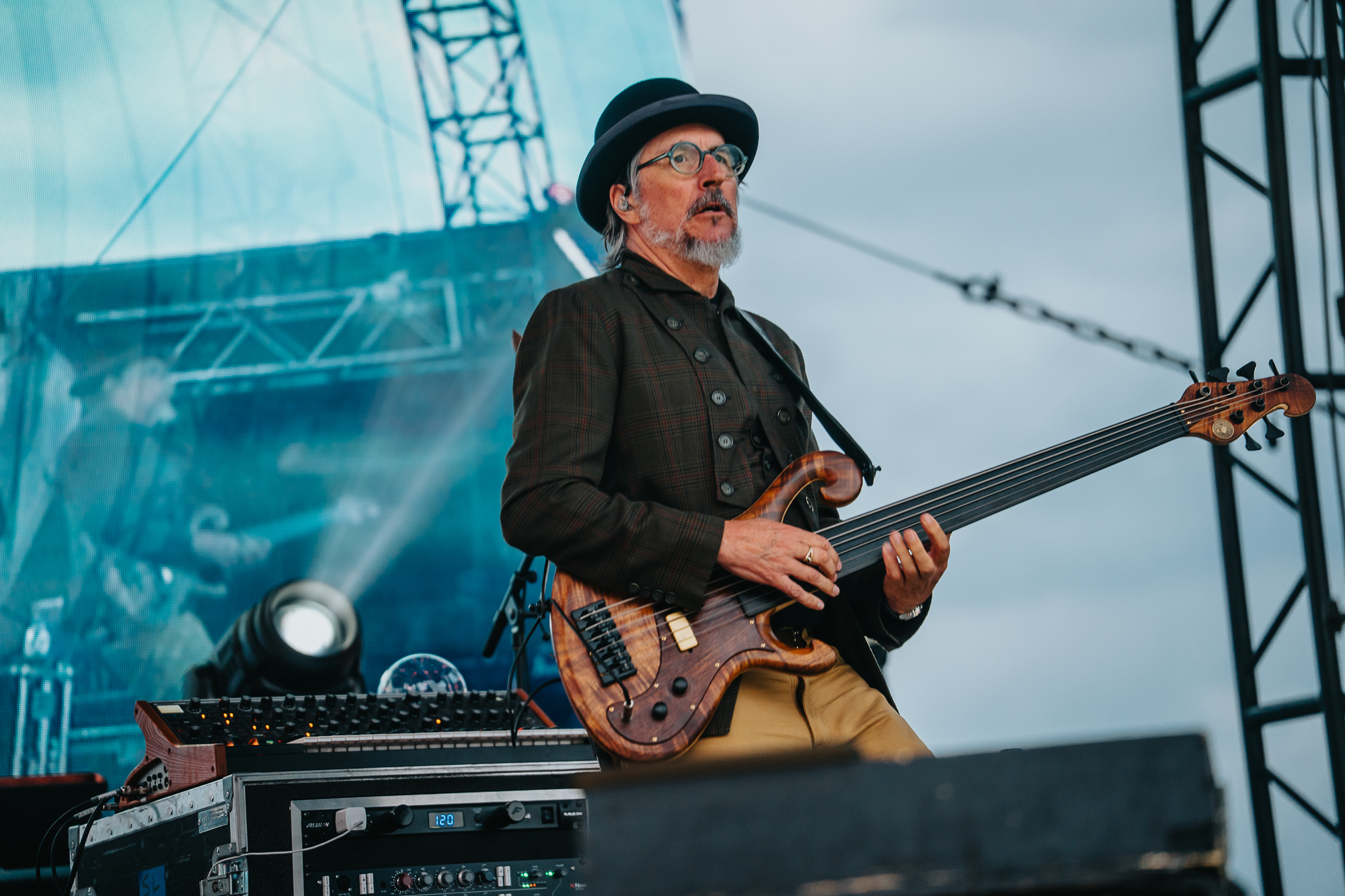 Primus brought out Ty Segall & Sean Ono Lennon in NYC, paid tribute to ...