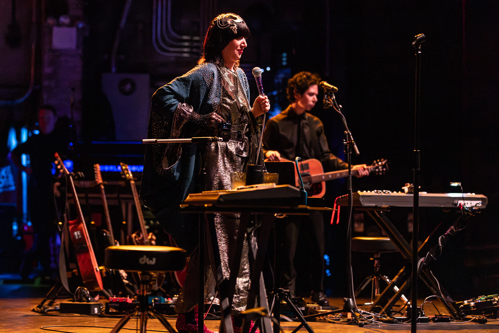 Yeah Yeah Yeahs wrapped up Hidden in Pieces tour with 3 Beacon Theatre ...