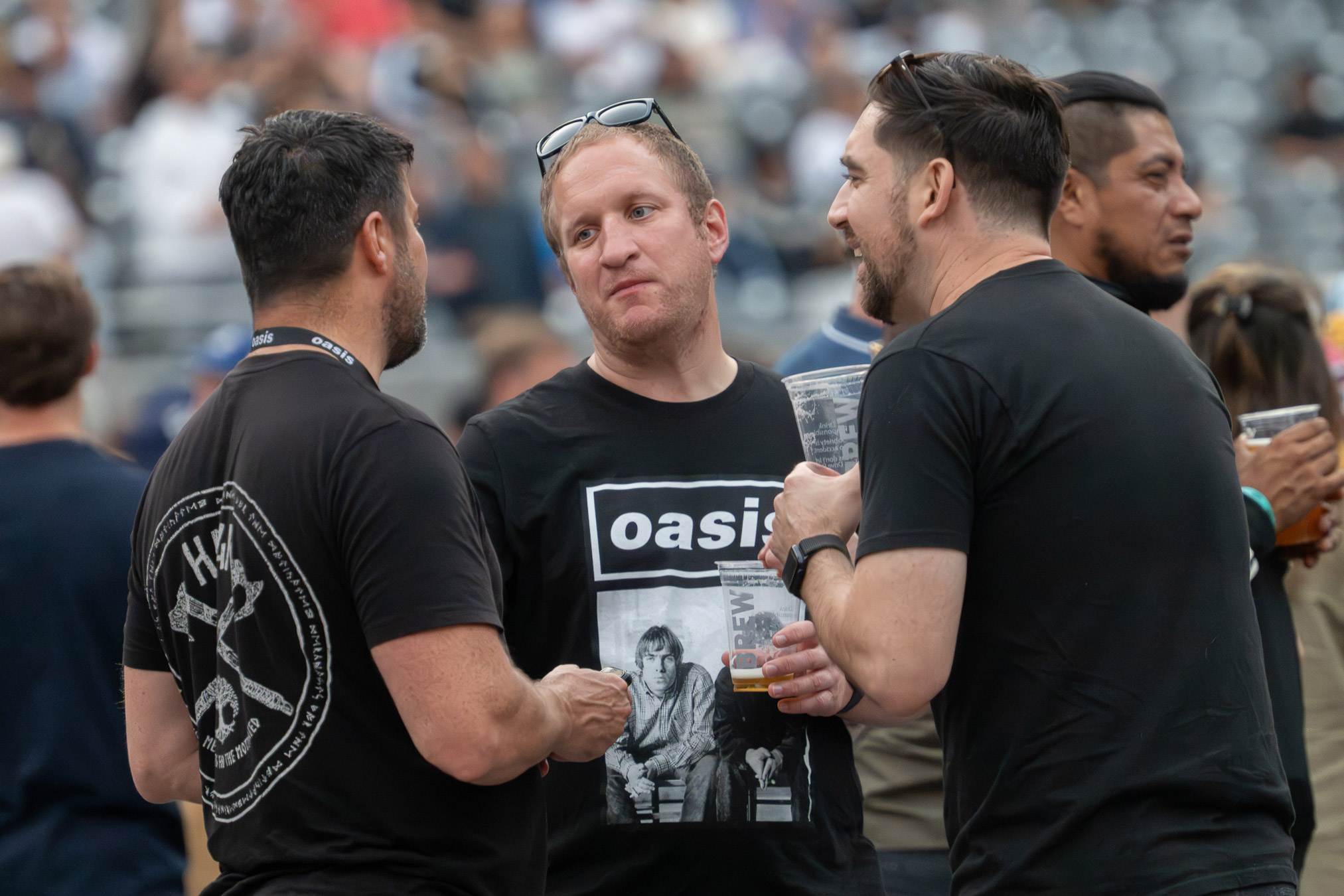 Oasis brought Britpop classics, bucket hats & fireworks to Metlife ...