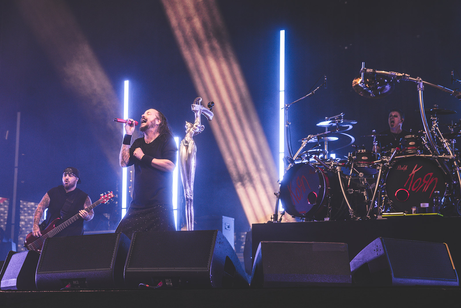 System Of A Down and Korn were both towering & undeniable at MetLife ...