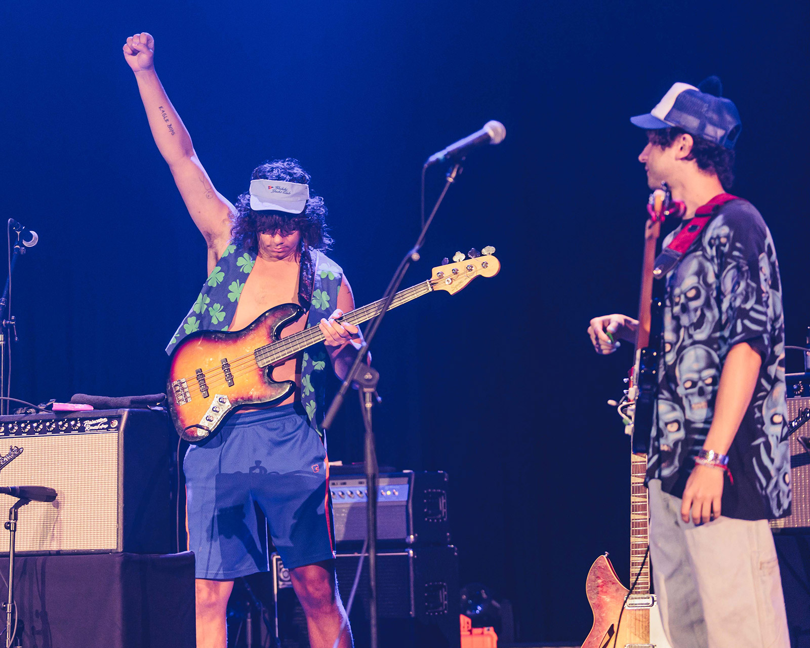 Mac DeMarco played 2 Radio City Music Hall shows (pics, video, setlists)