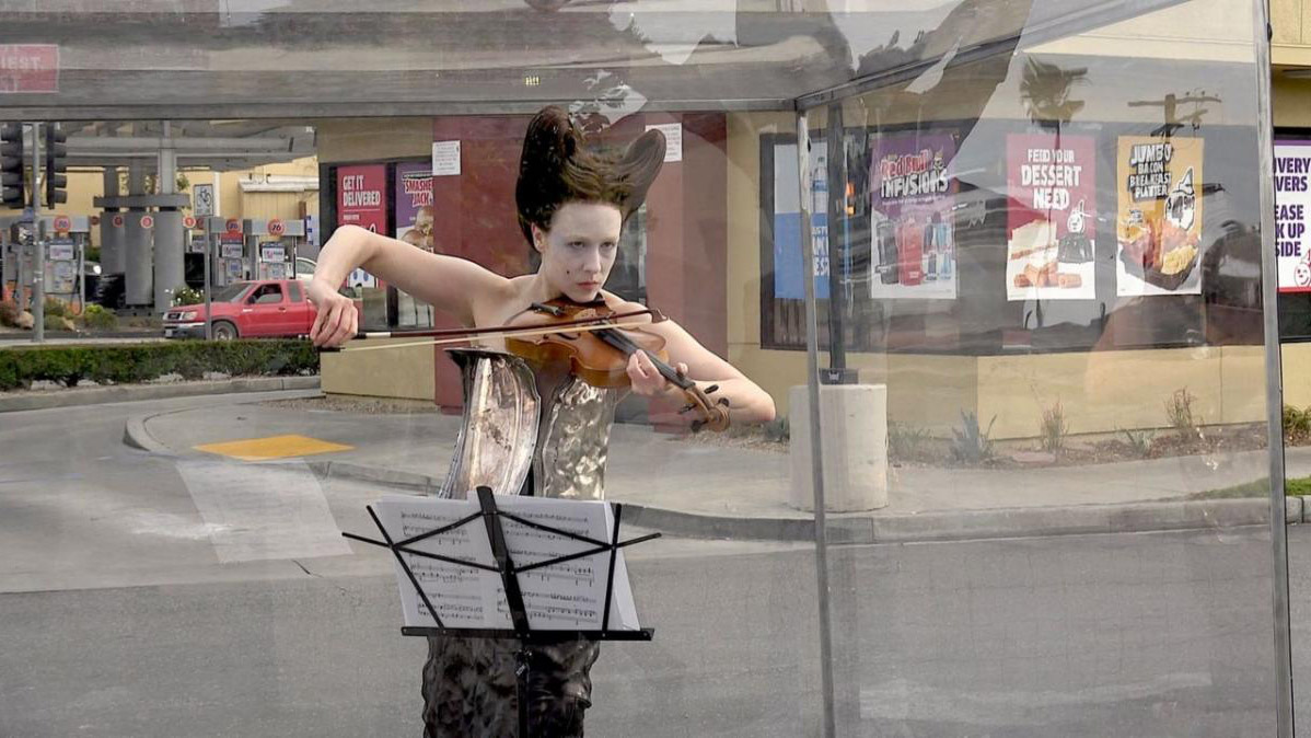 Allie X announces new LP 'Happiness Is Going To Get You,' shares "Reunite"