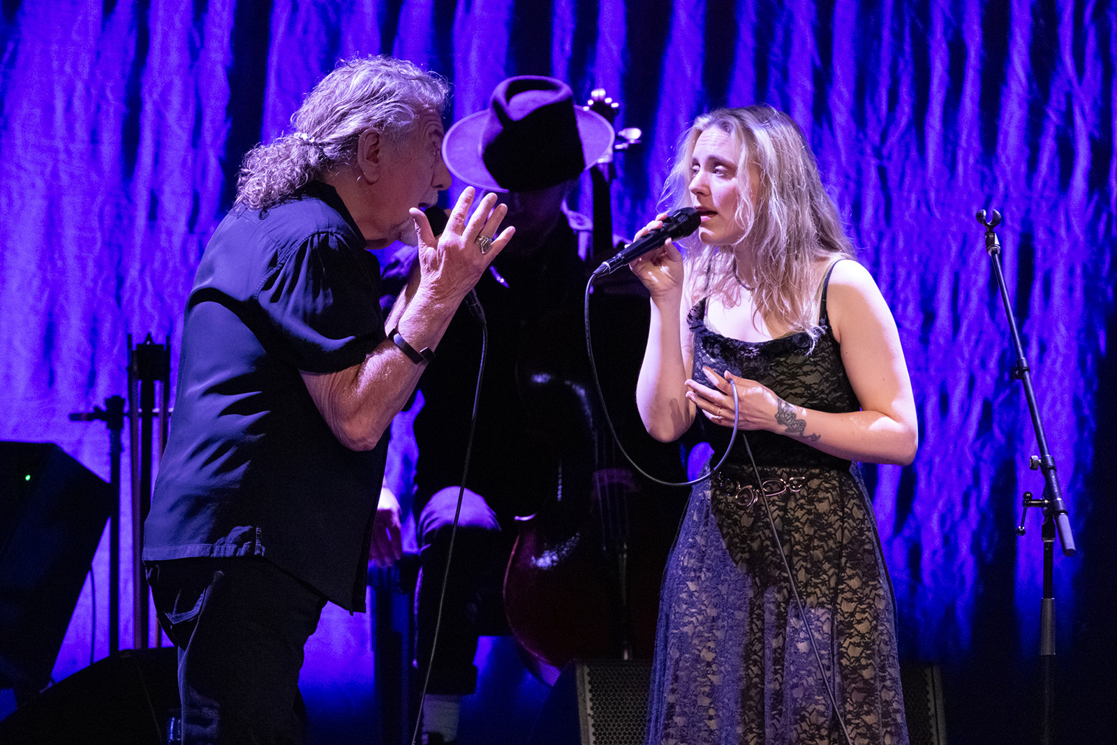 Robert Plant's Saving Grace played Brooklyn Paramount (pics, setlist)