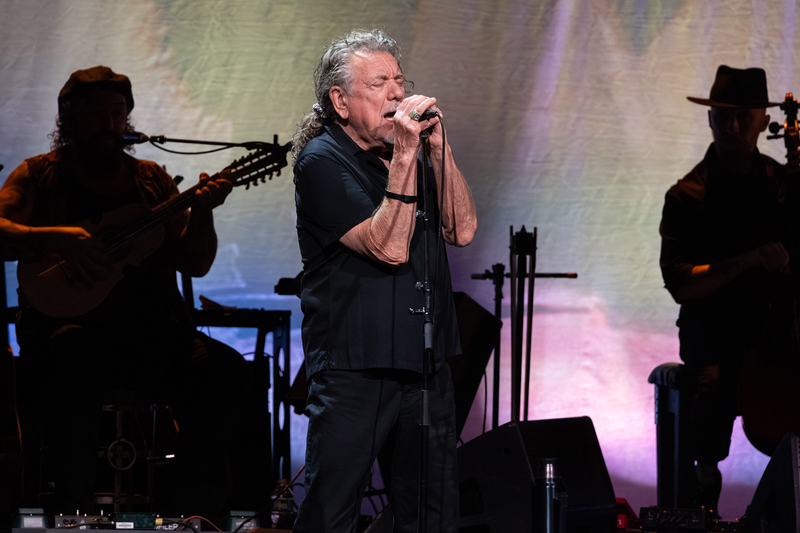 Robert Plant's Saving Grace played Brooklyn Paramount (pics, setlist)