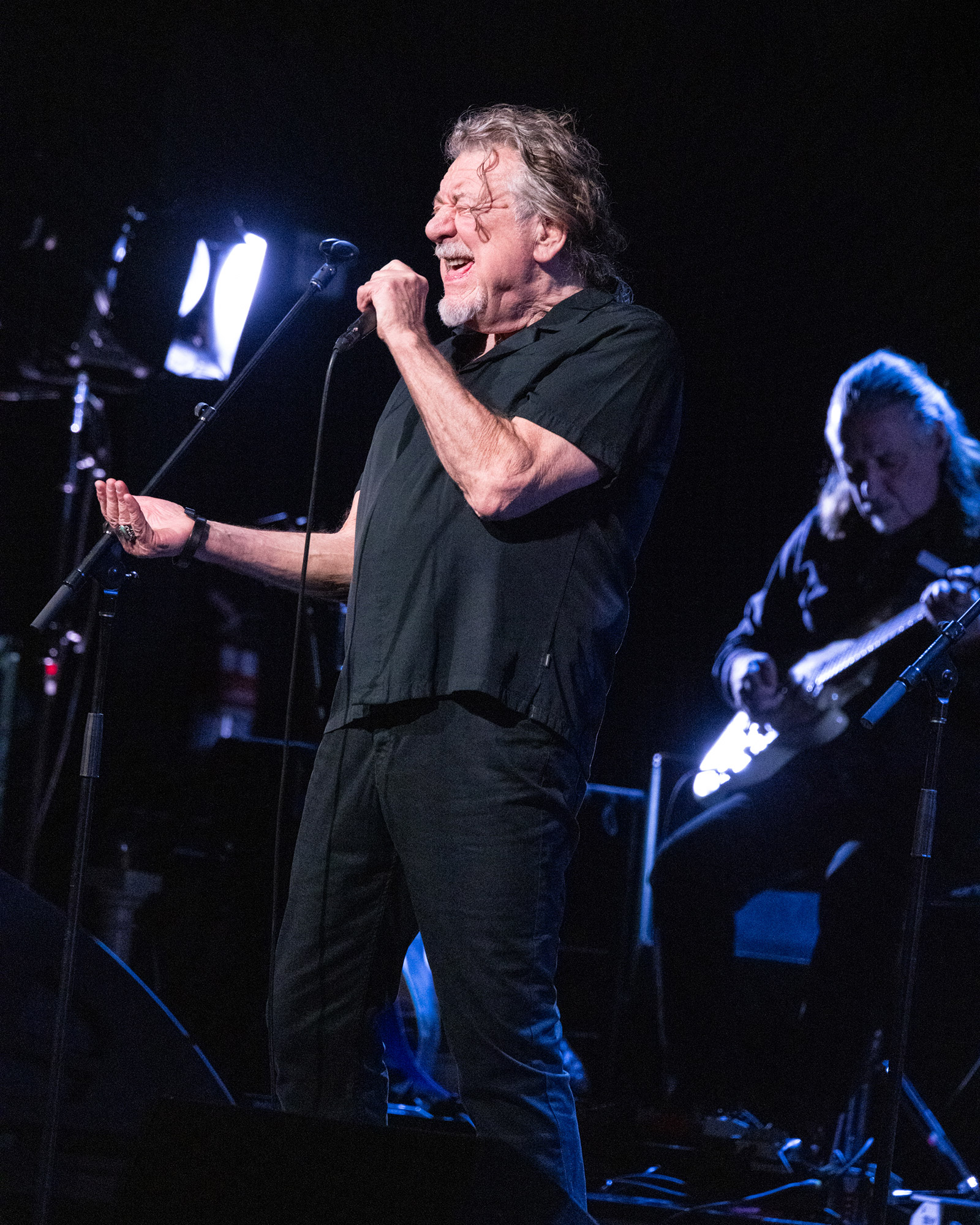 Robert Plant's Saving Grace played Brooklyn Paramount (pics, setlist)
