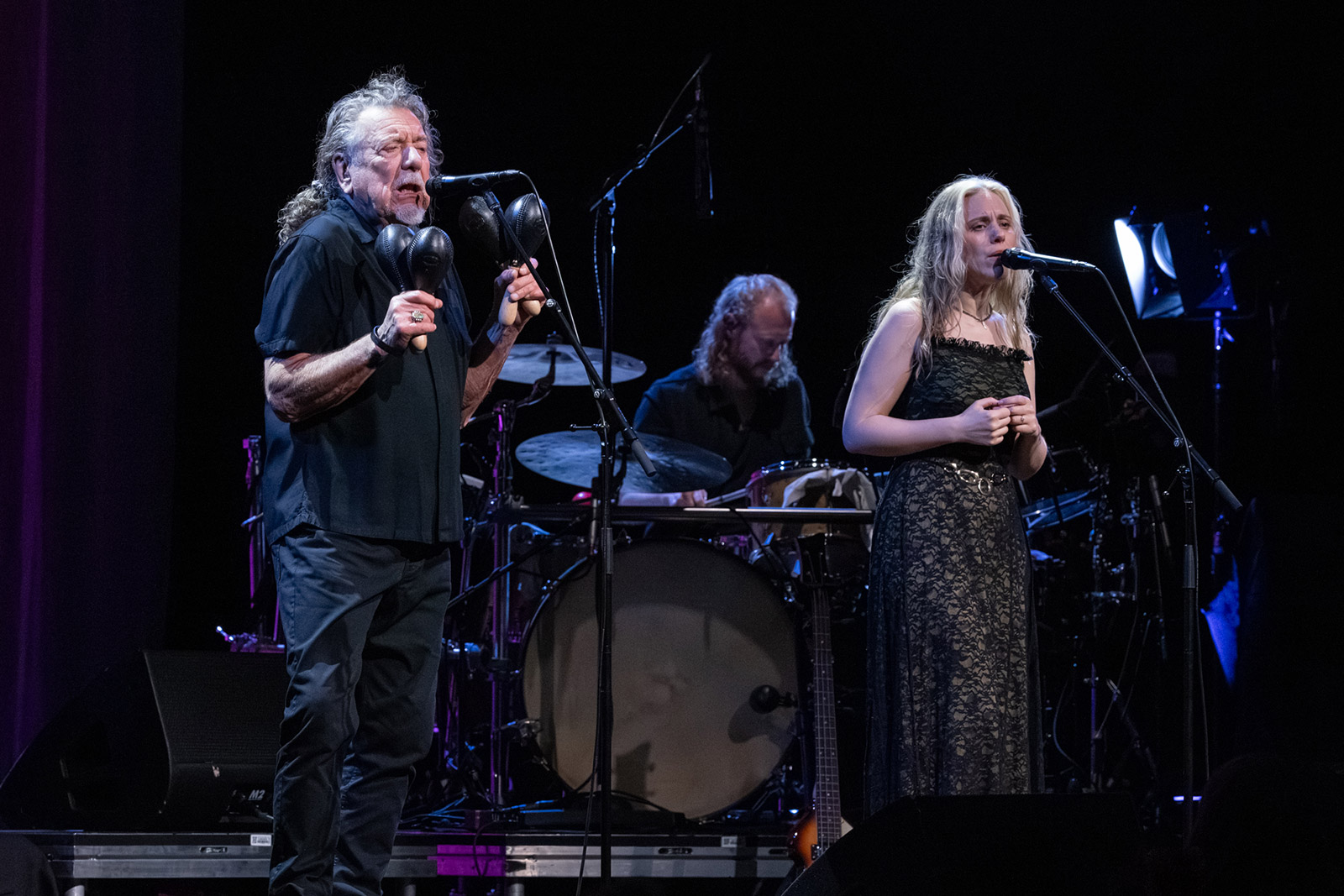 Robert Plant's Saving Grace played Brooklyn Paramount (pics, setlist)