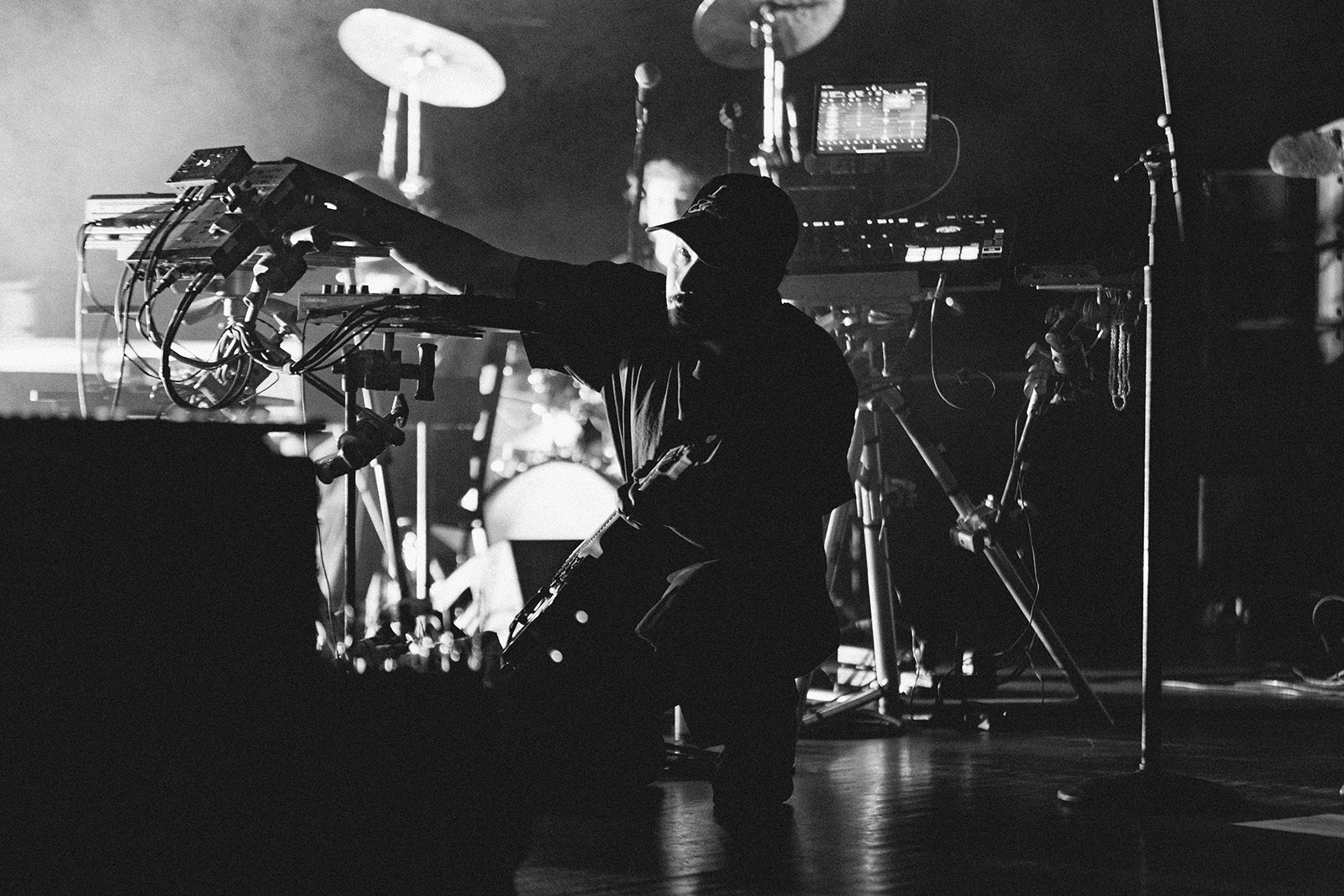 Watch Dijon bring out Justin Vernon & Mk.gee at Terminal 5